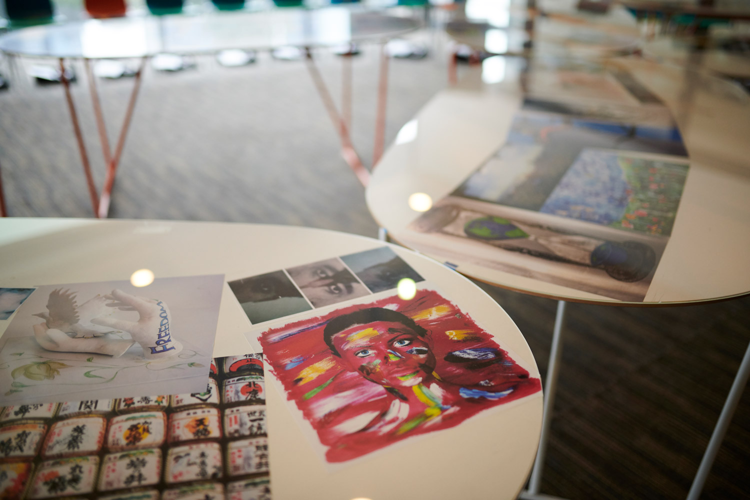 Global Goals for Sustainability Looking at Artwork - isArtworks